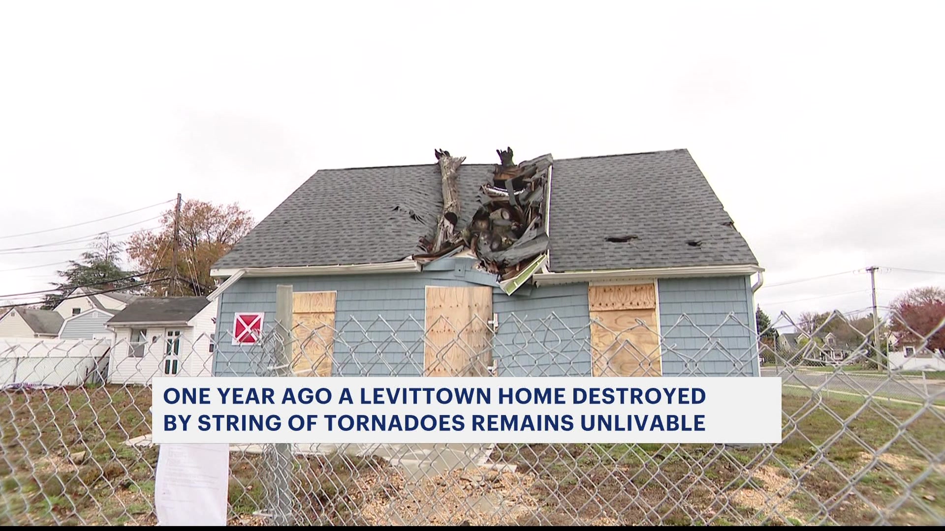 Homeowners share safety concerns of vacant house 1 year after tornados ...