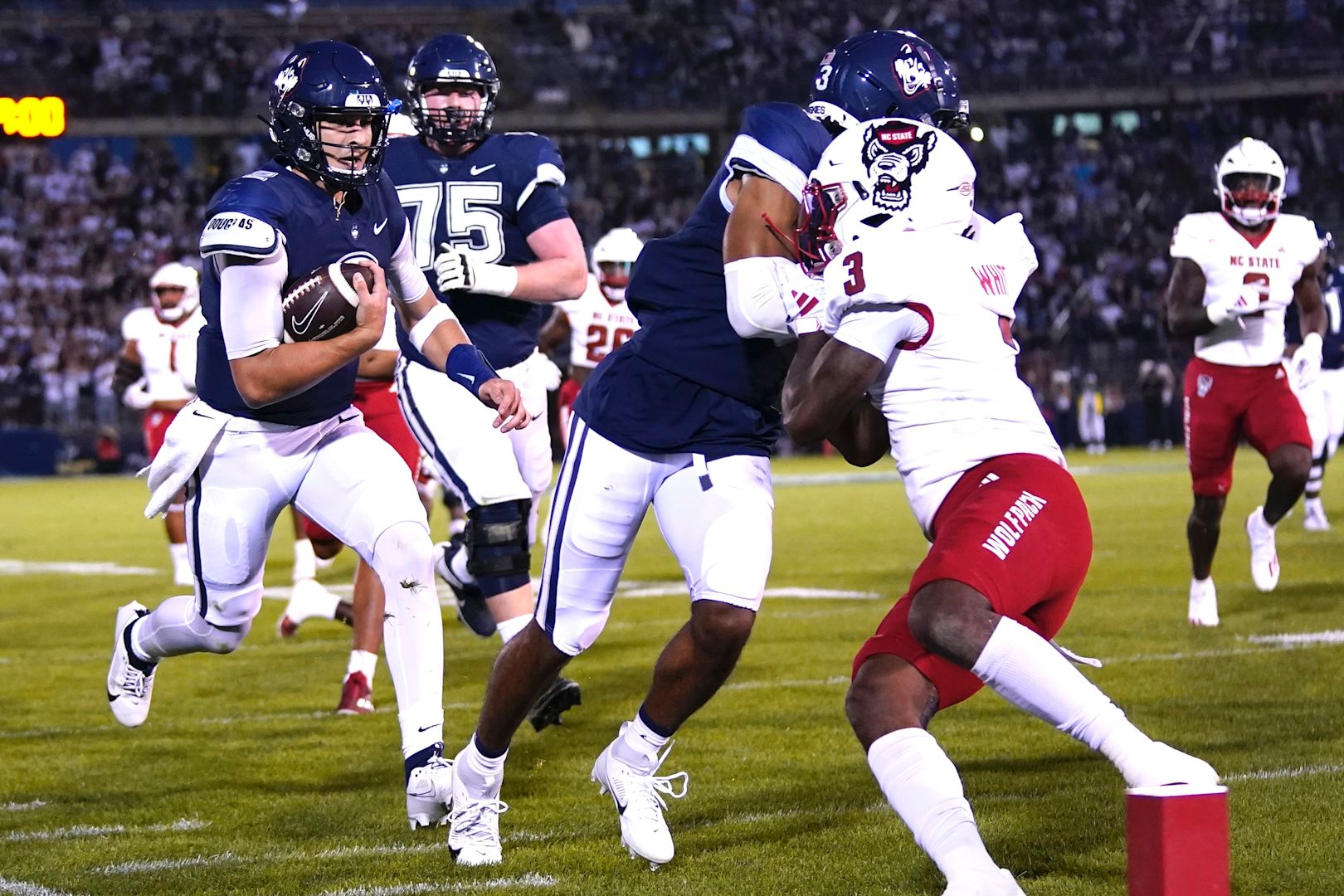 Shoulder injury ends season for UConn QB Joe Fagnano