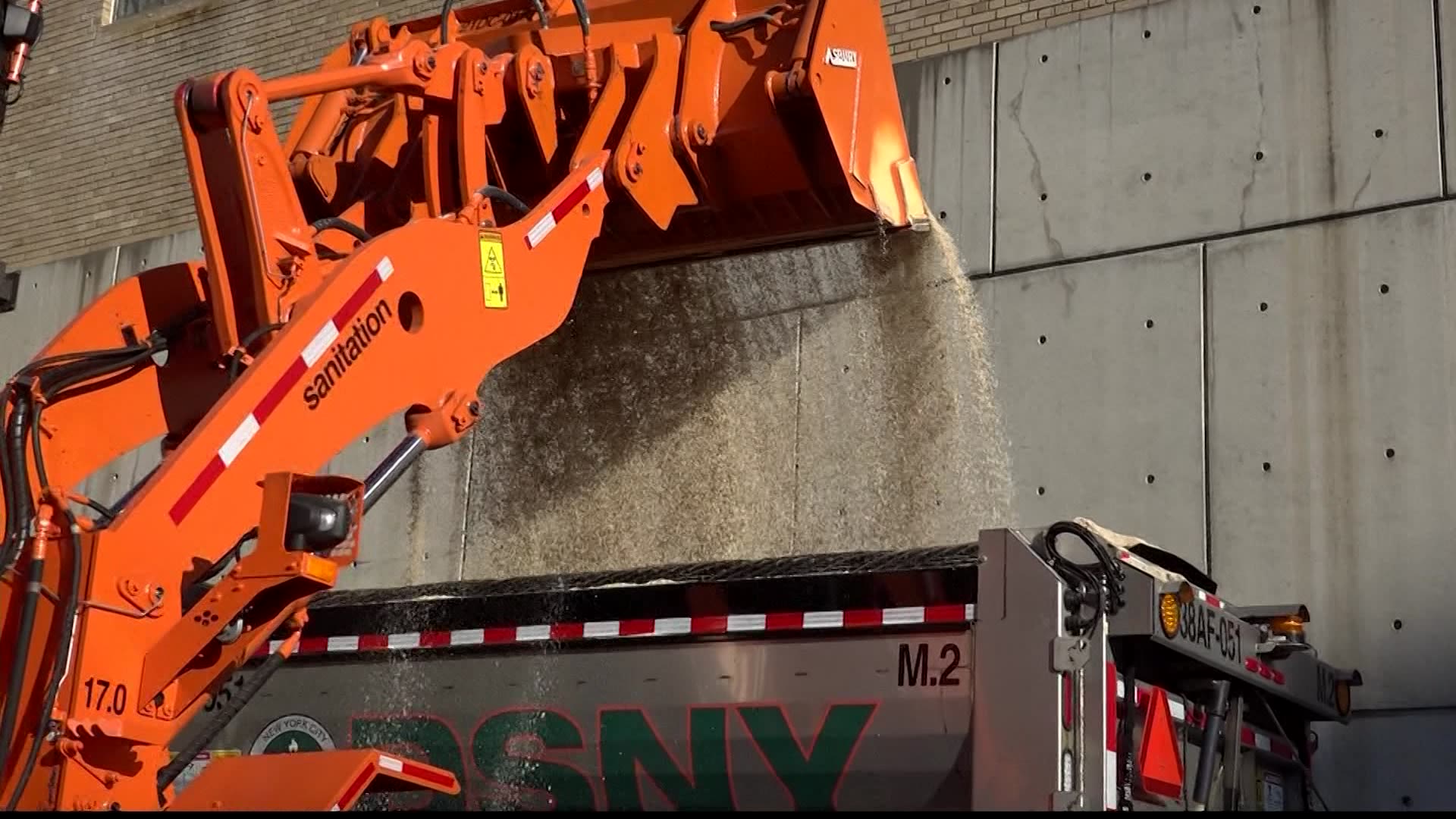 City s DSNY Preps For Winter Season Unpredictable Weather Conditions city-s-dsny-preps-for-winter-season-unpredictable-weather-conditions