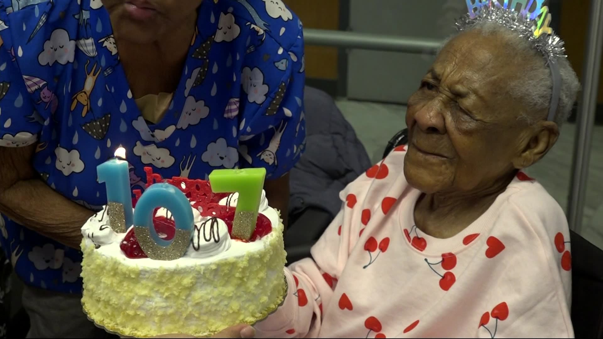 Bronx resident Cindy Cruz turns 107, celebrates milestone with friends ...