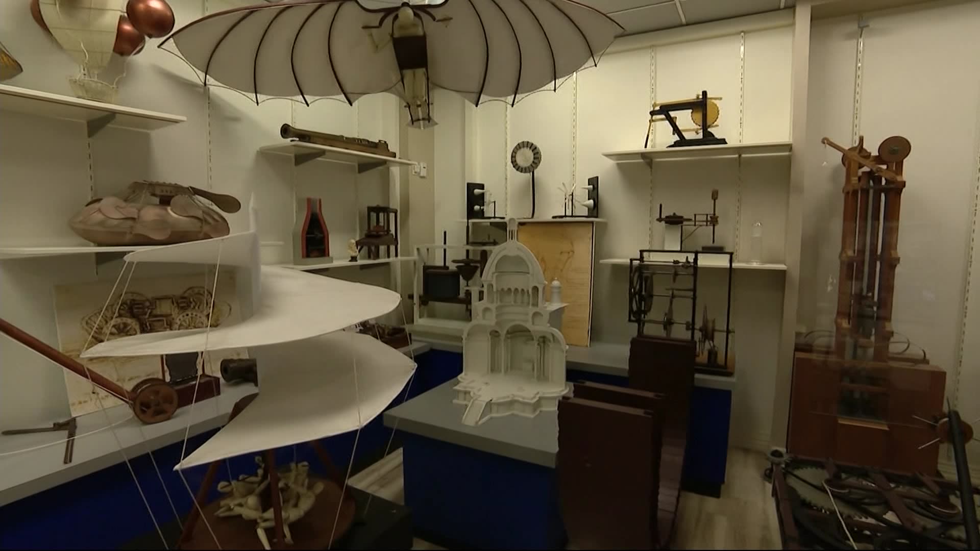 Experiment and use your imagination at the Long Island Science Center ...