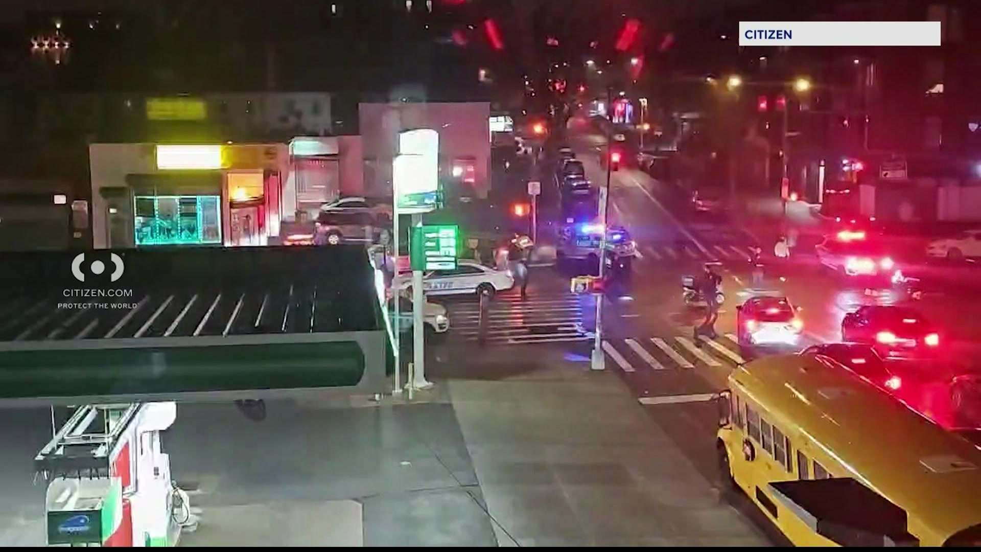 News 12 | Brooklyn | Fdny 7 Injured In Prospect Lefferts Gardens Crash