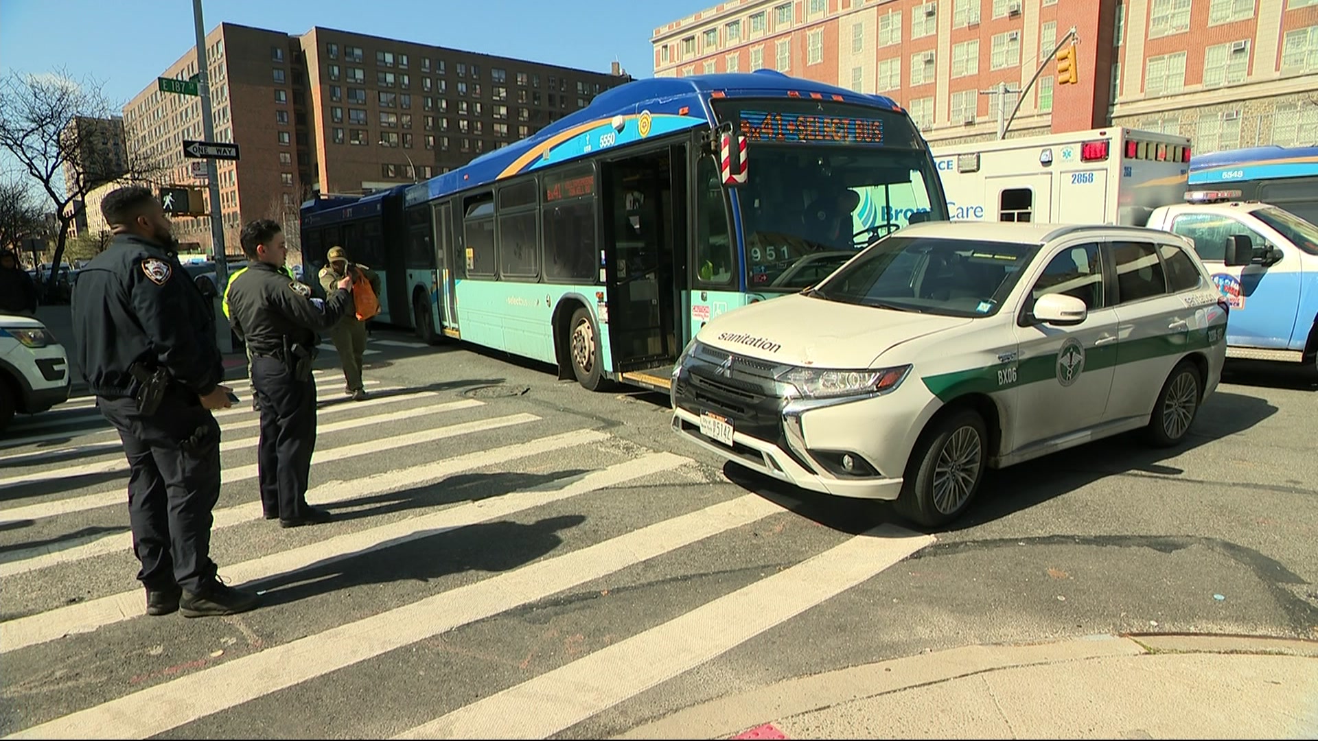 News 12 | New York | FDNY: 16 people injured in collision between MTA ...