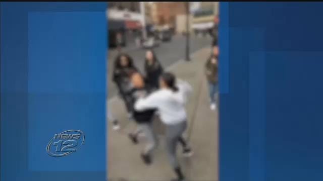 News 12 | Bronx | Cellphone Video Shows Wild Brawl In Getty Square 2 ...