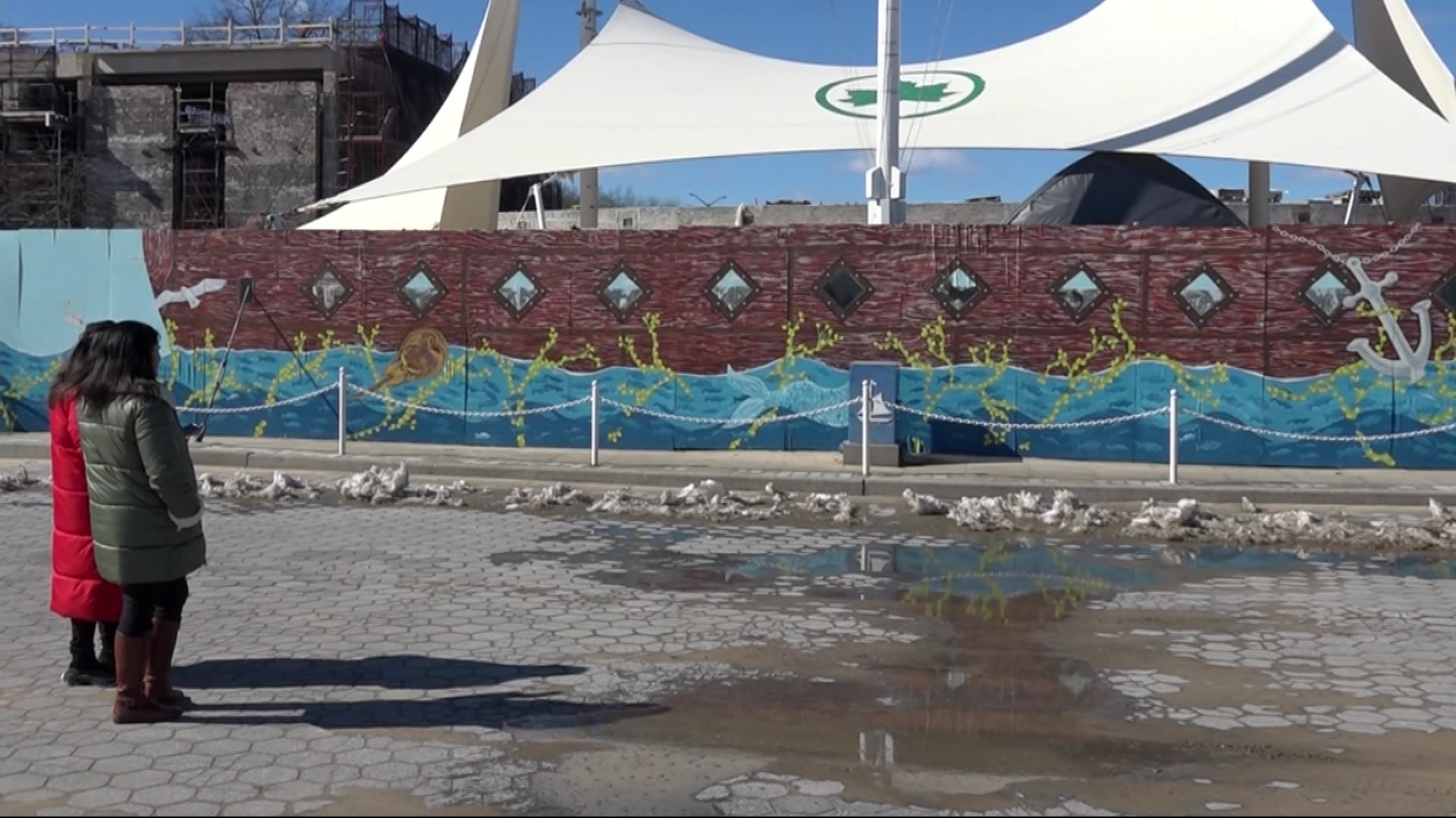 Bronx artist designs new mural along Bronx Riveria