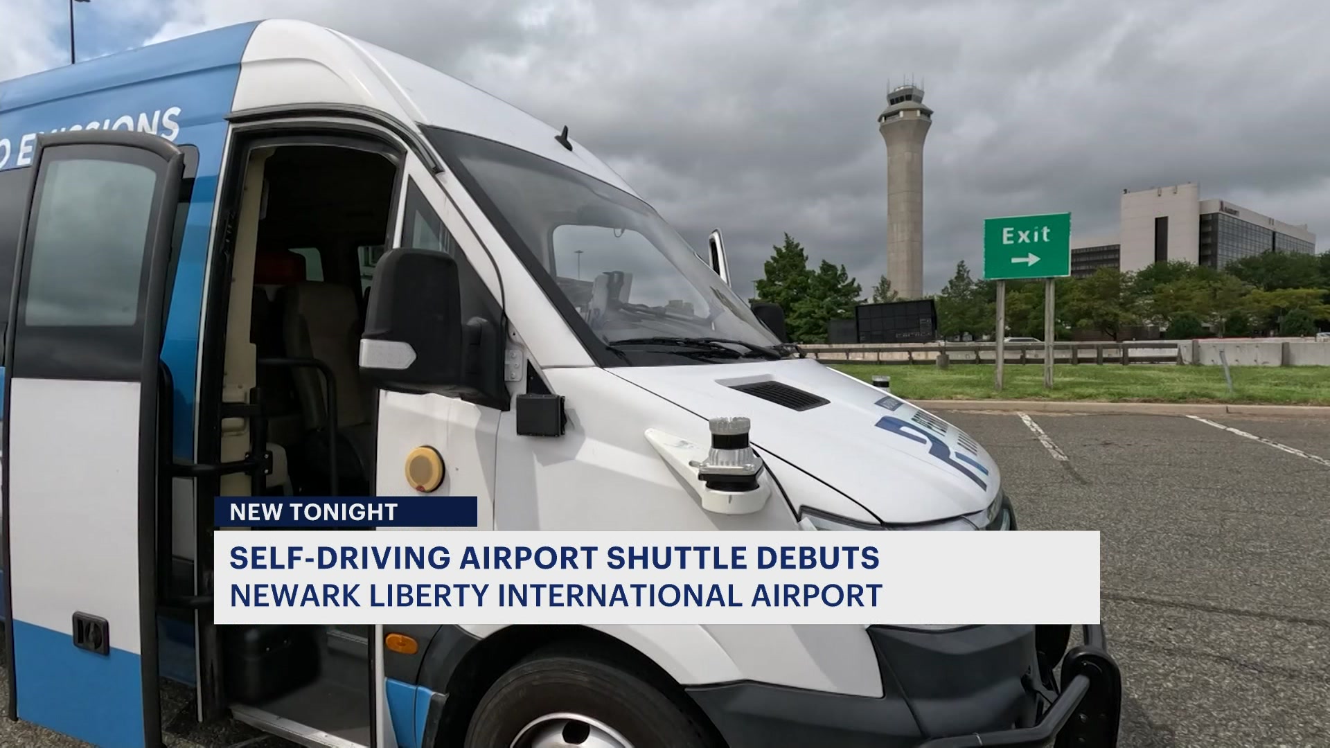 News 12 | New Jersey | Port Authority Unveils New Self Driving Shuttle ...