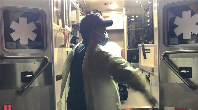 'It's frustrating': FDNY EMS workers demand fair pay