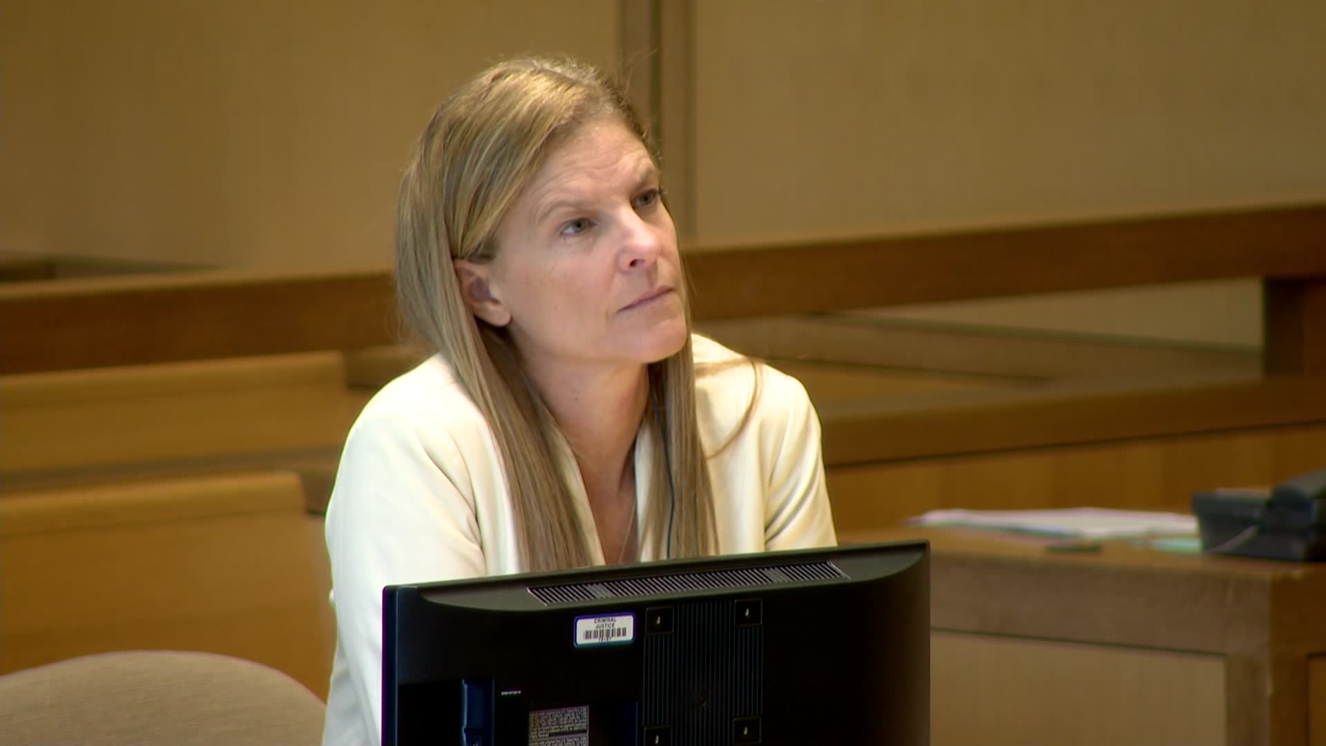 Trial in Jennifer Dulos case to begin in January; jury selection starts ...