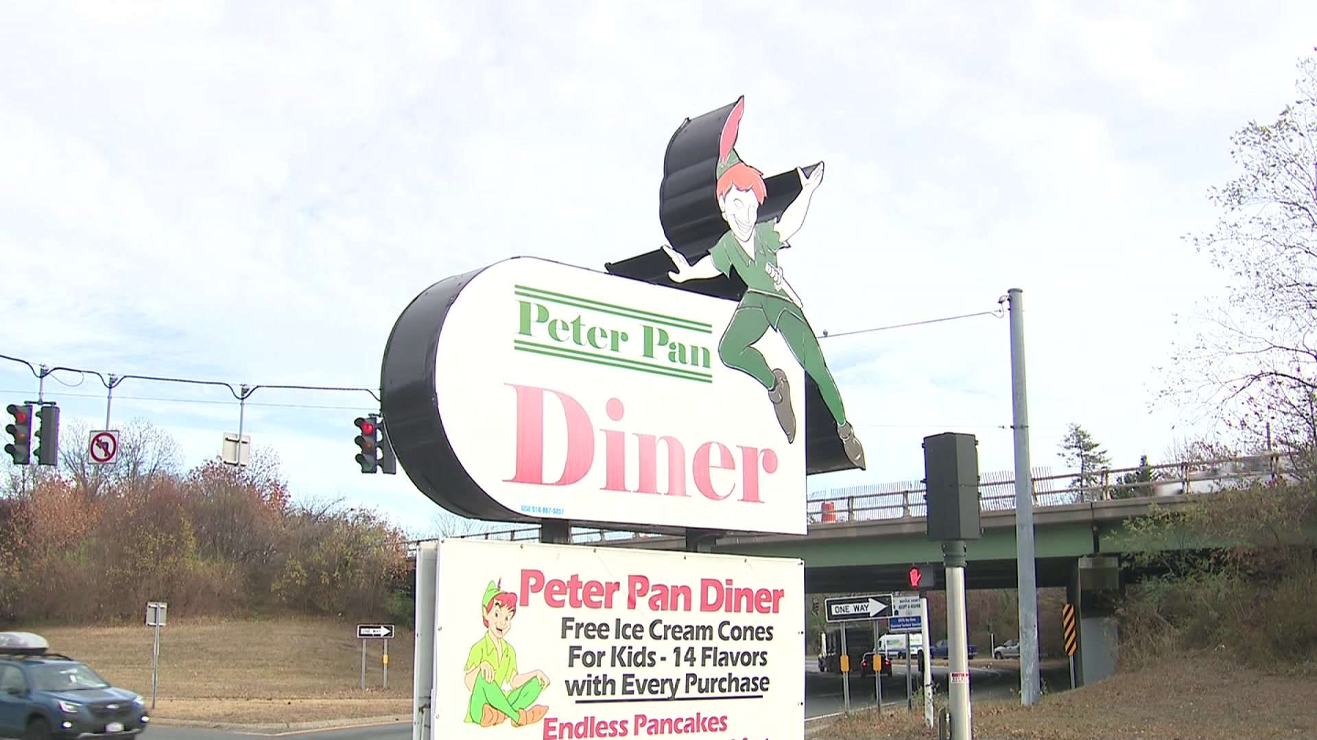 Bay Shore's Peter Pan Diner expected to reopen in October