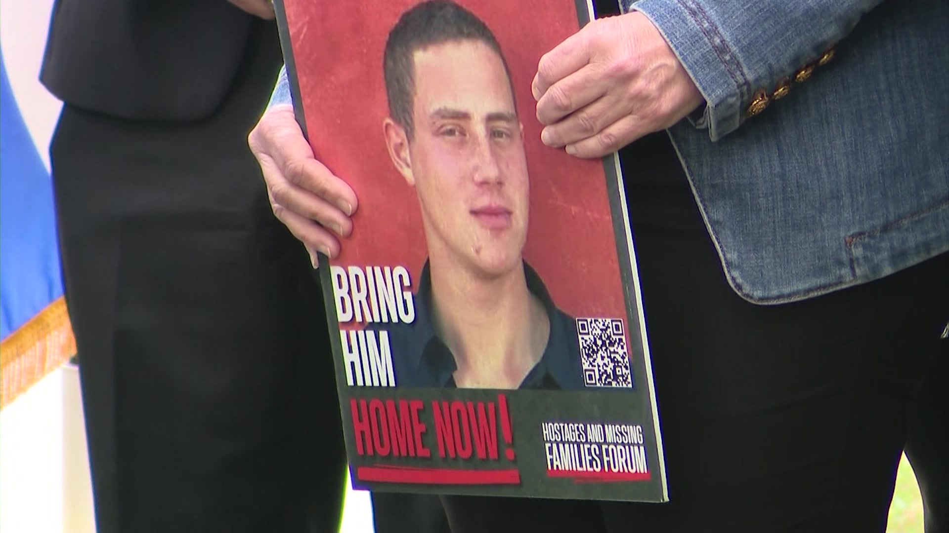 Yellow ribbons line Plainview streets in honor of hostages held by Hamas