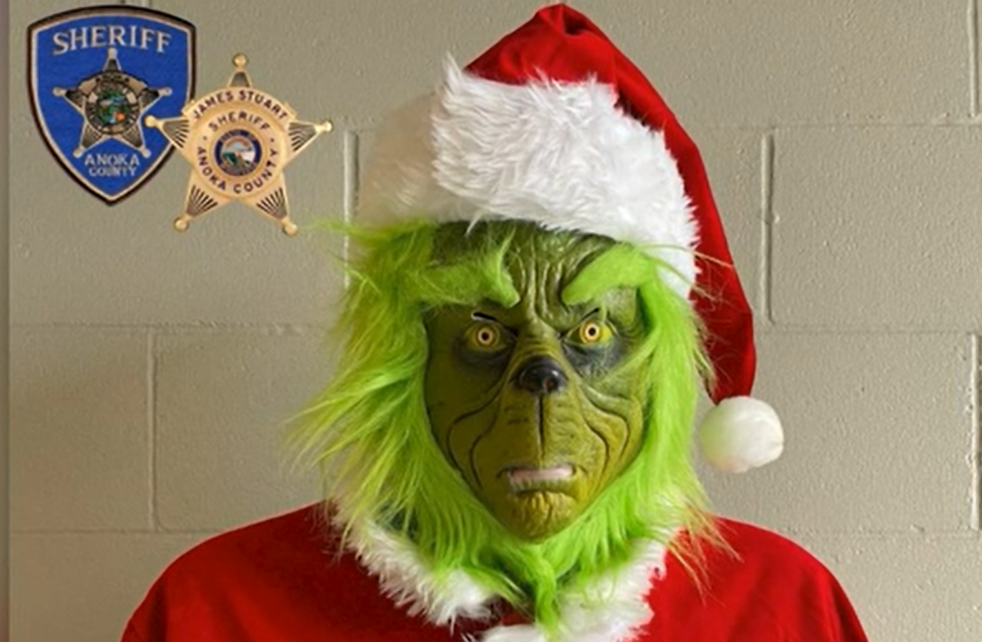 Grinch arrested in Minnesota for identity theft and burglary