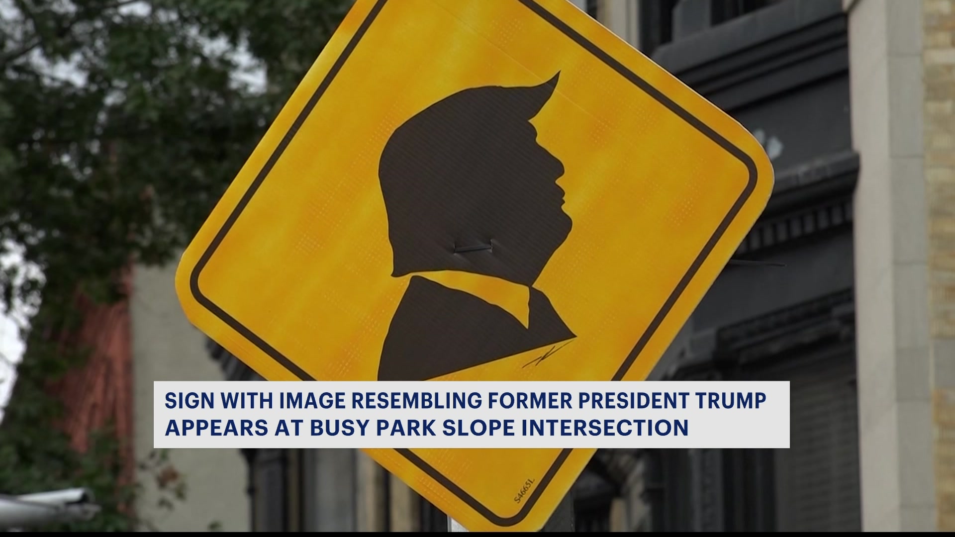 Trump traffic sign appears in Park Slope