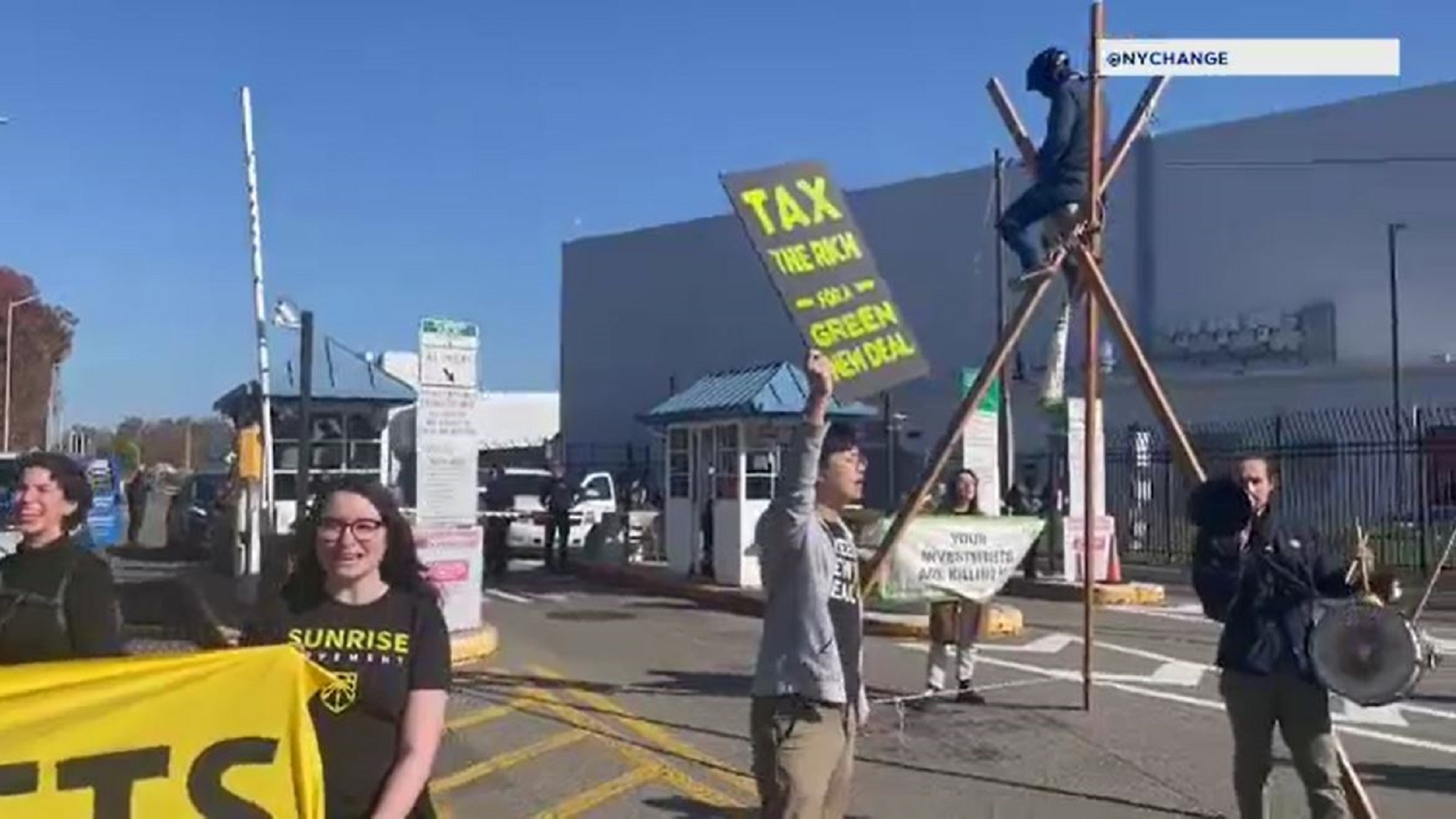 Police: 7 protesters from climate group arrested at Teterboro Airport