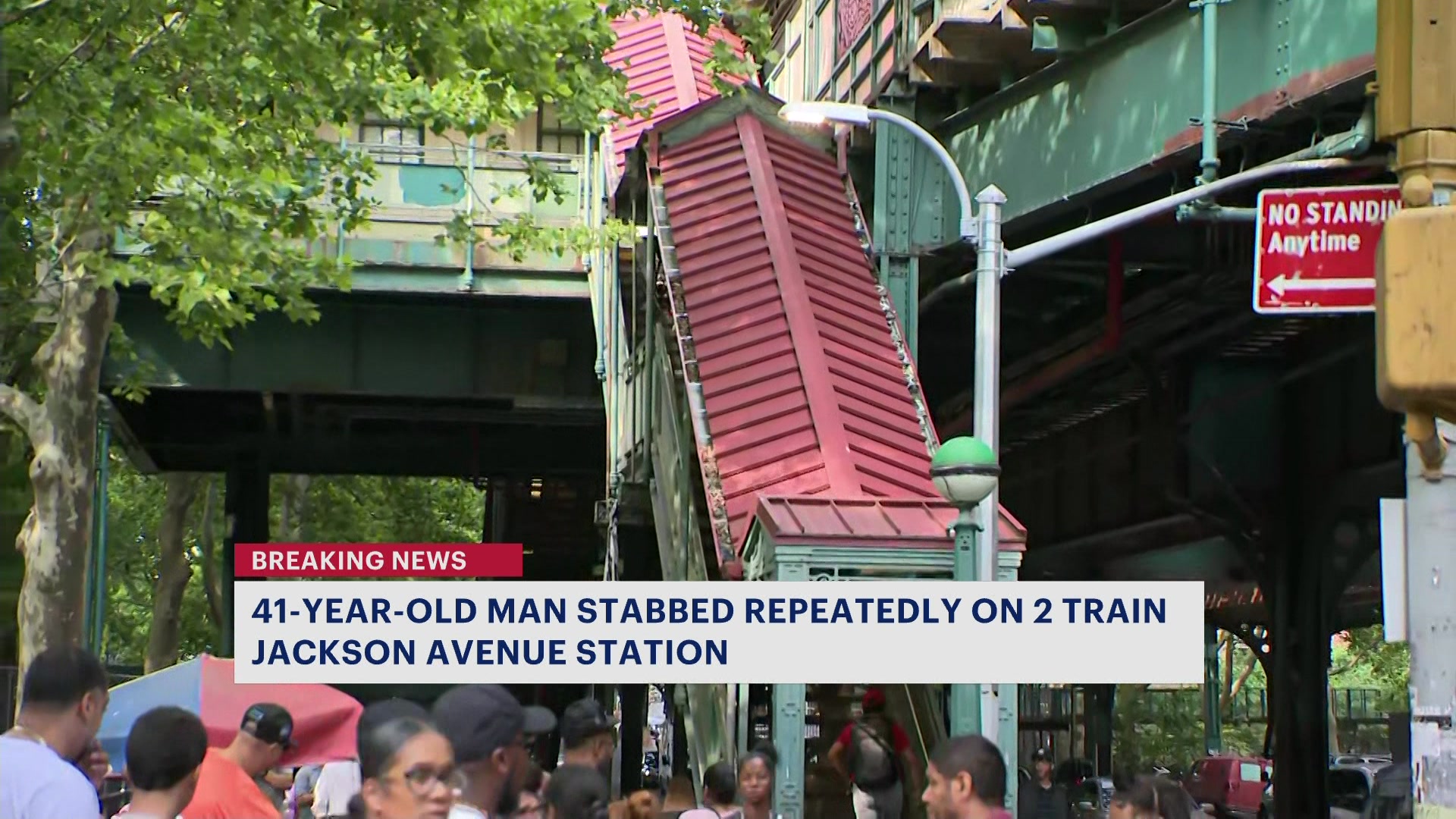 News 12 The Bronx Nypd Man Stabbed On 2 Train Near Jackson Avenue