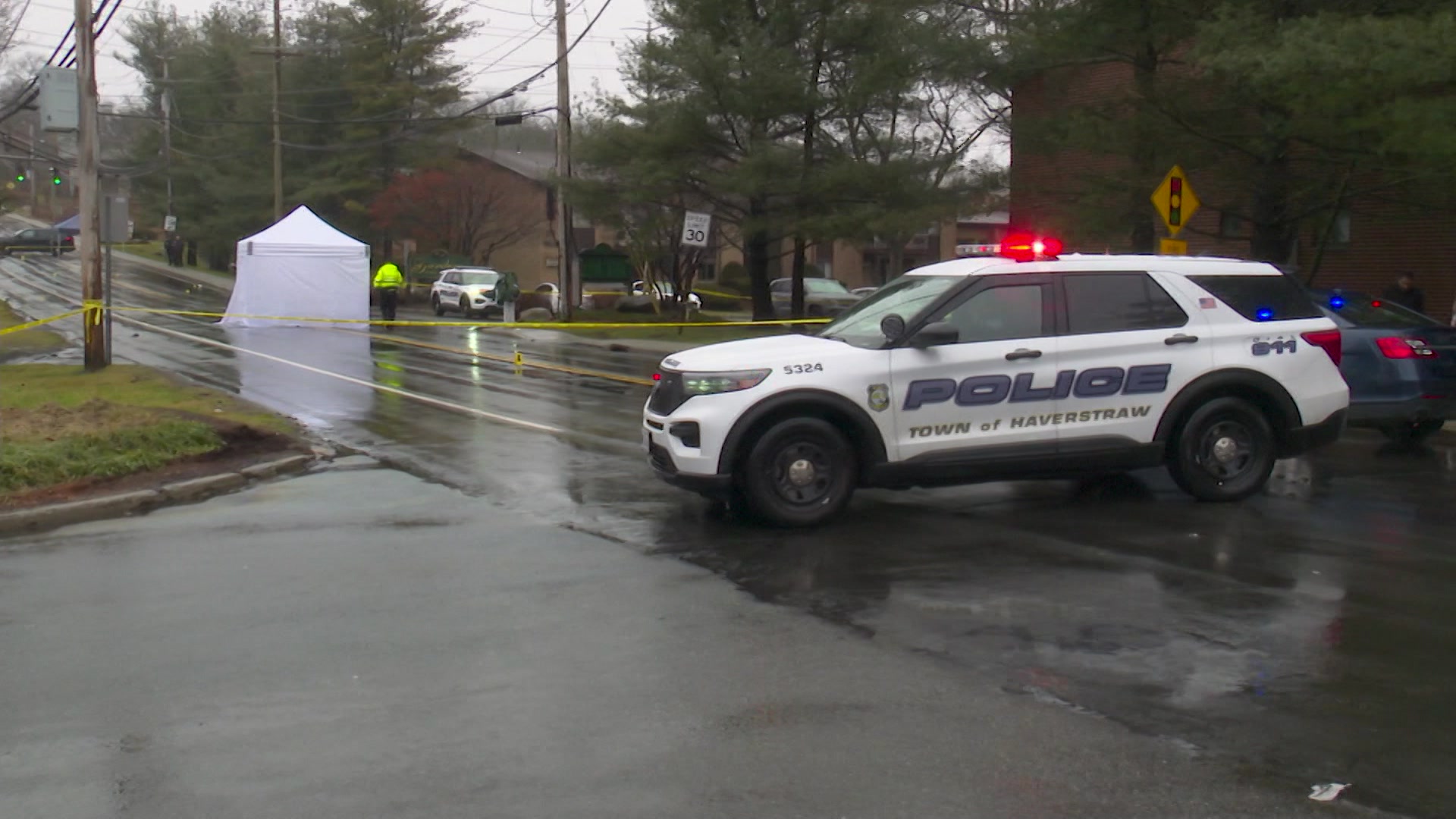 News 12 | Westchester | Police Man Fatally Struck By Vehicle In ...