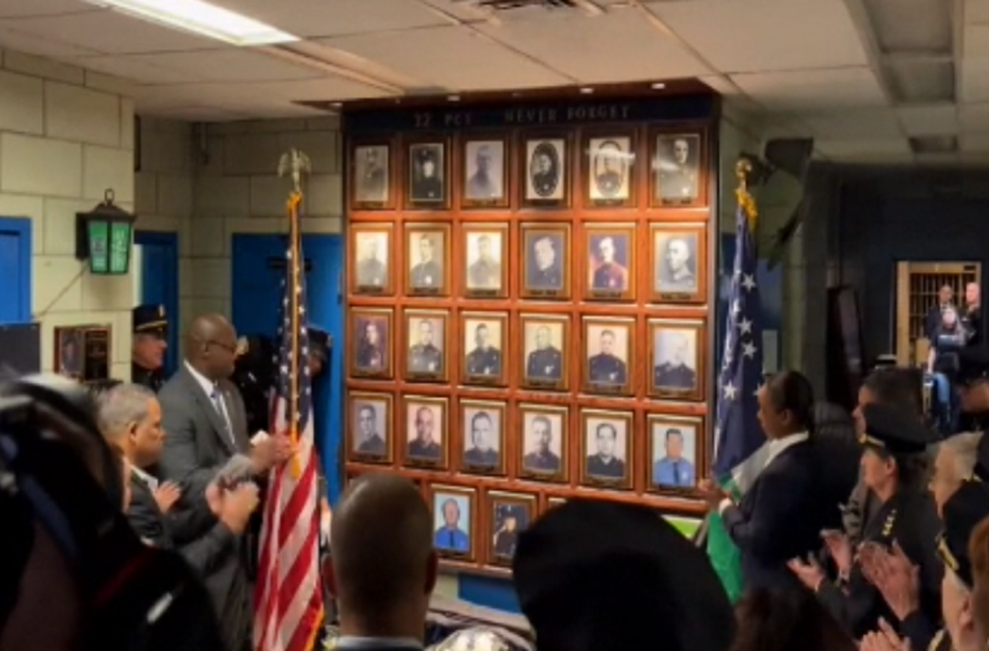 NYPD honors slain detectives with tribute at Harlem precinct