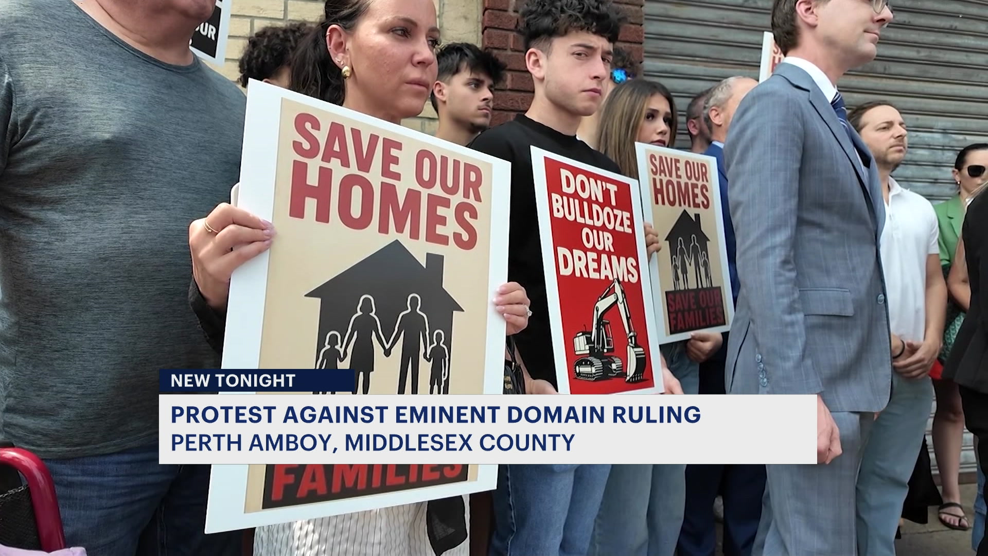 News 12 | New Jersey | Rally held in Perth Amboy to protest business ...
