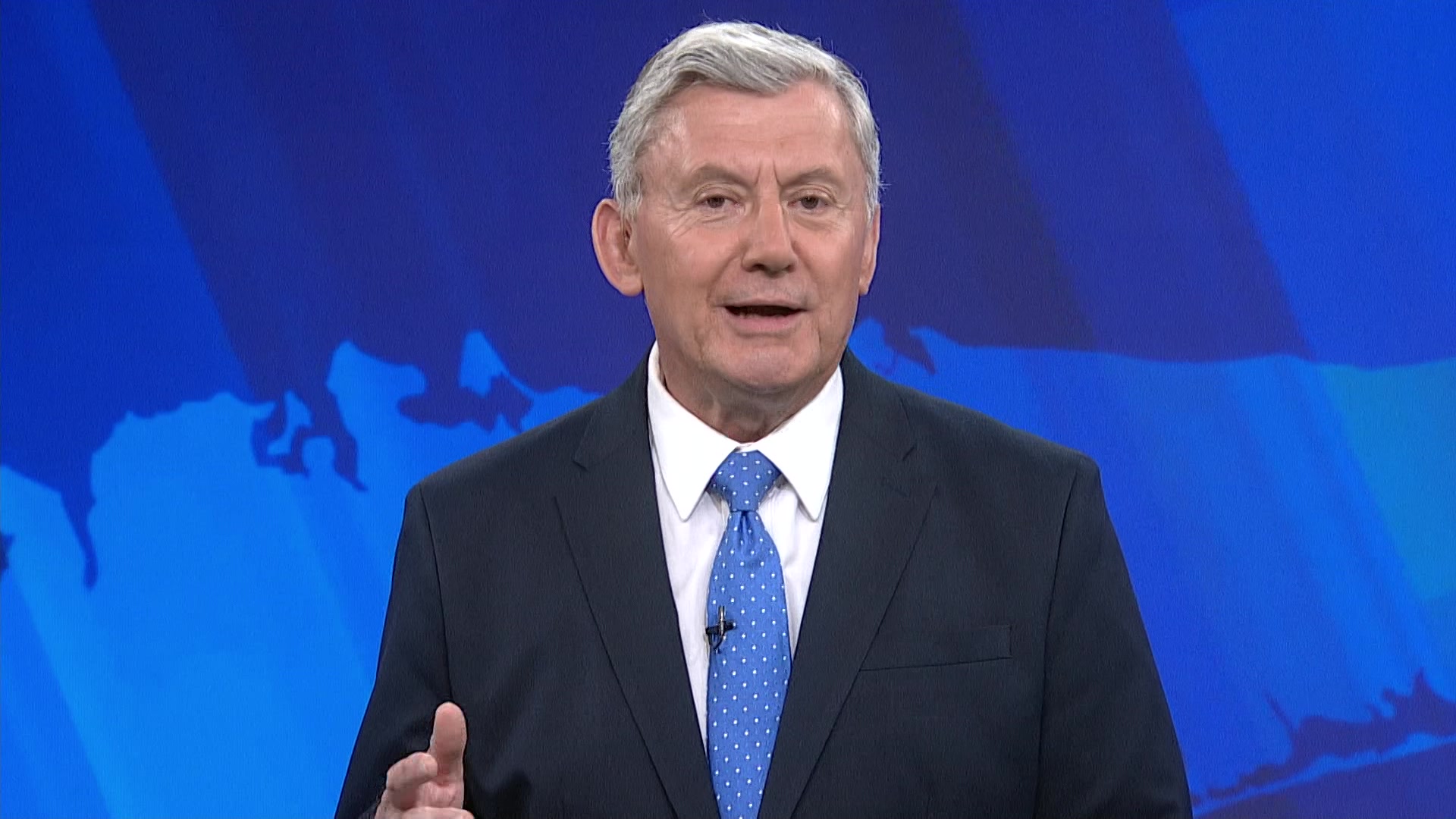 Doug Geed signs off from anchor desk after 37 years at News 12 Long Island