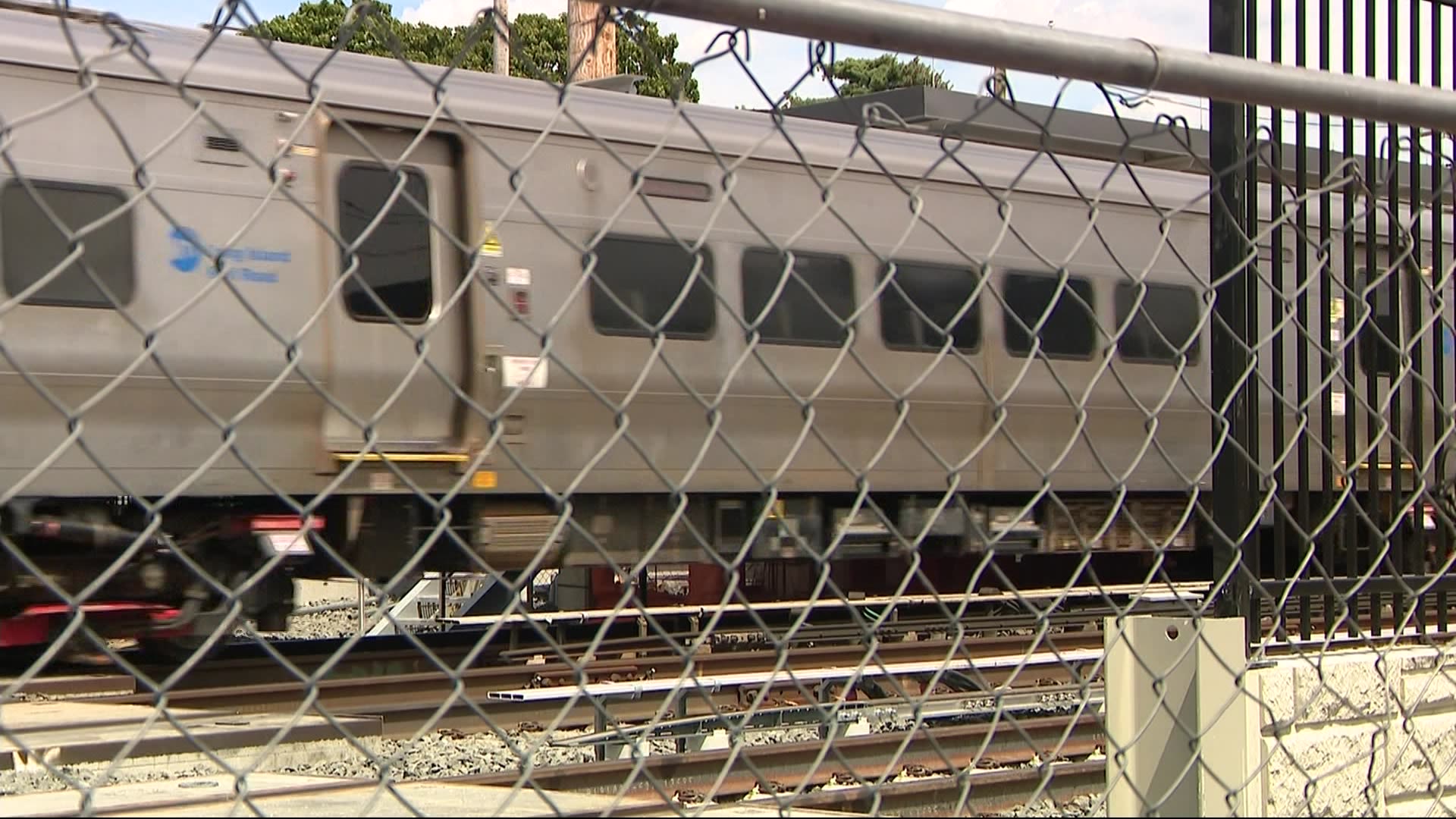 First section of LIRR’s Third Track expansion debuts during Monday ...