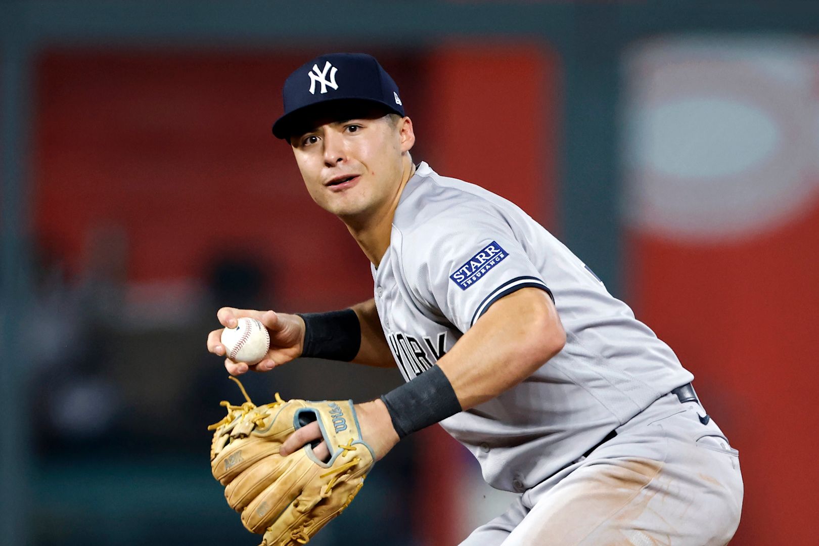 Yankees rookie Anthony Volpe wins 1st historic Gold Glove Award
