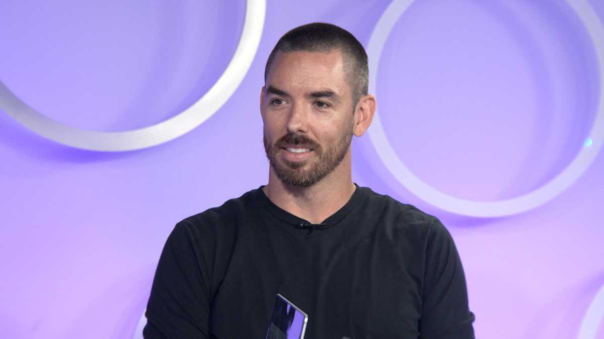 Co-founder of Riot Games Discusses 10 Years of League of Legends and ...