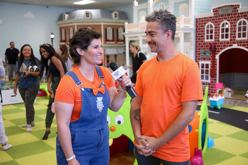 Mom With Breast Cancer Diagnosis Starts Nonprofit to Help Others